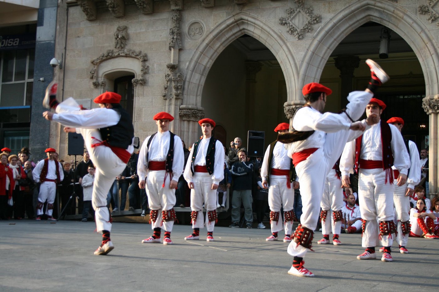 The Basques - ONE WORLD BLUE